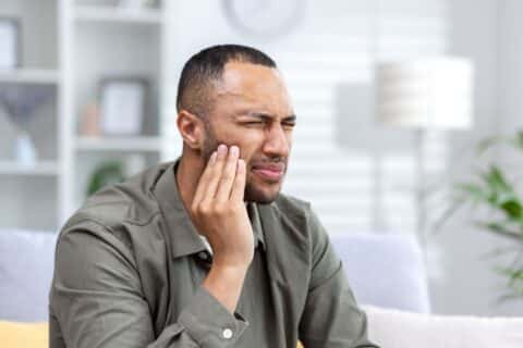 When Is a Broken Tooth a Dental Emergency in Tulsa?