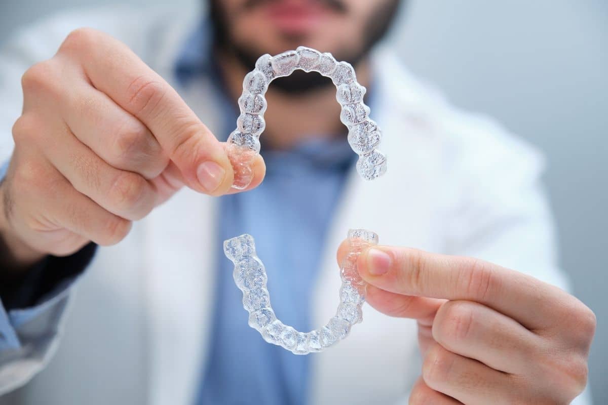 Benefits of Invisalign & How It Works